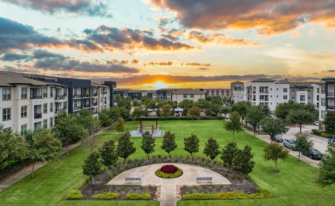 Maa Market Center Apartments